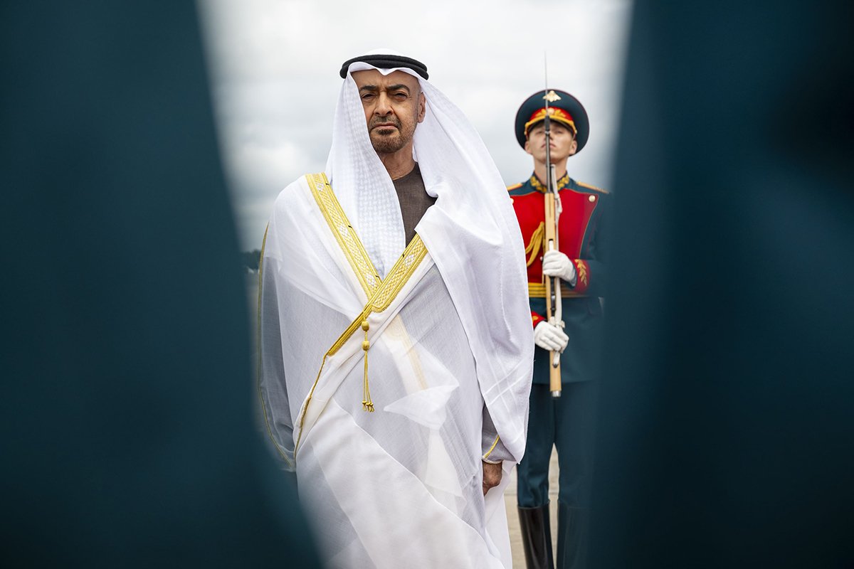 UAE President Sheikh Mohamed bin Zayed Arrives in Moscow for High-Level ...